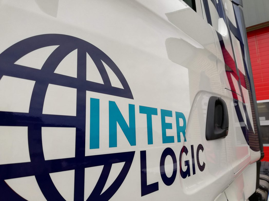 Vrachtwagenbelettering - InterLogic - AS Paint Vriezenveen